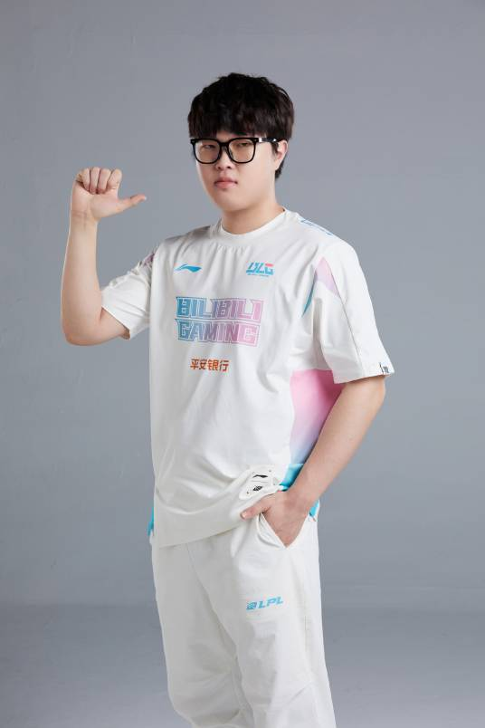 bin是什么俱乐部 - 抖音