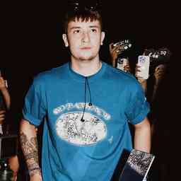 kkluv个人简历歌手 - 抖音