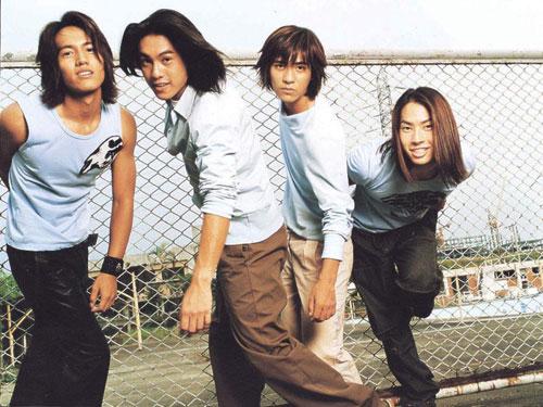 f4组合成员简介 - 抖音